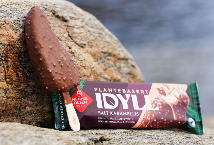 Nyhet! Idyll på pinne – plantebasert småis med salt karamell